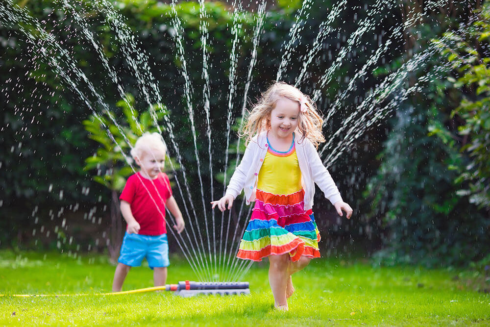 10 Tips to Get Your Backyard Ready for Summer Fun - Waltham Pest Services